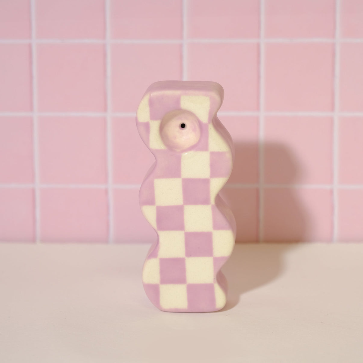 Lilac checkered porcelain squiggle botanical vessel | Made by Thaís ...