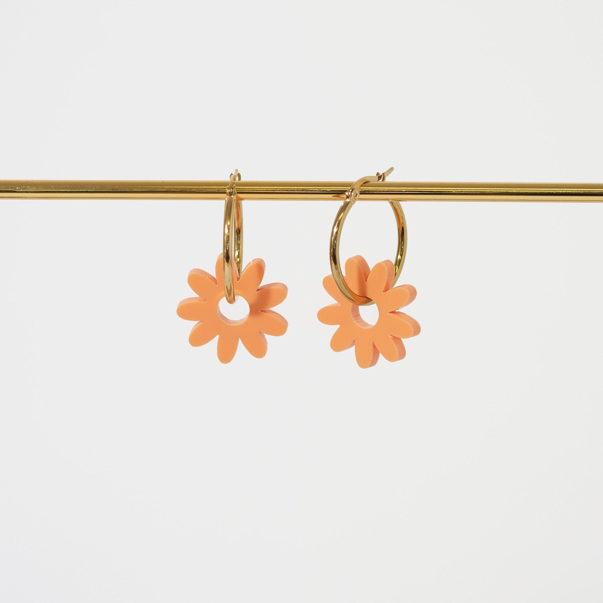 Marguerite Daisy Hoop Earrings in Tangerine | Sleepy Mountain